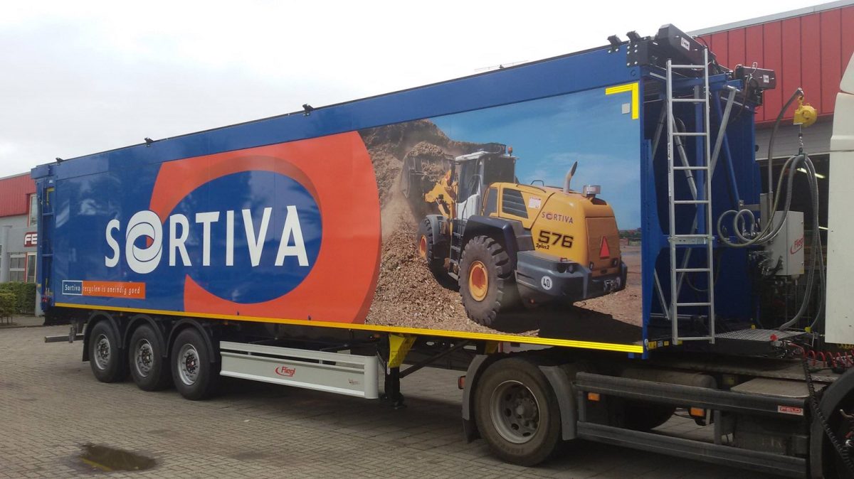 Sortiva | 2x Fliegl schuiftrailer – Feld Stam